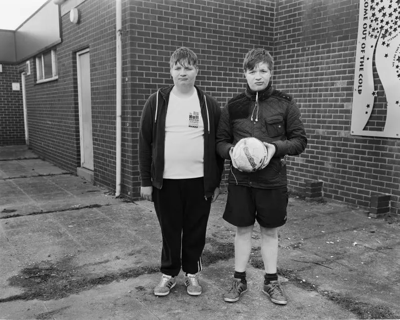 Ross û Ryan, Hull, 2017 © Olivia Arthur / Wêneyên Magnum
