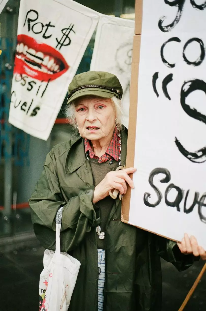 VIVIENNE WESTWOOD nke Andrew Quinn dere