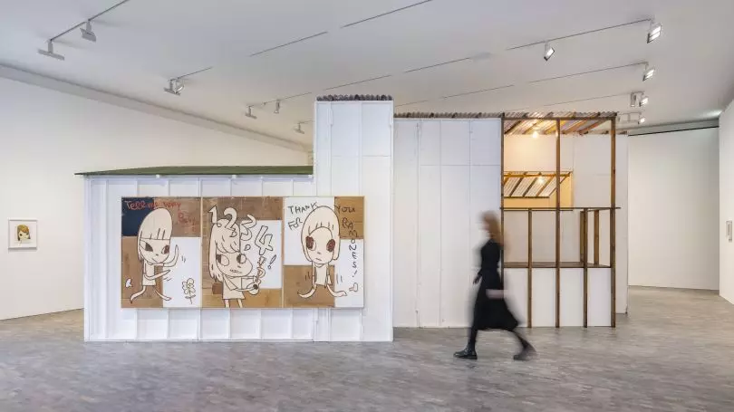 La mostra Pinacoteca: Landmark Yoshitomo Nara presenta una galleria all'interno di una galleria 1094_12