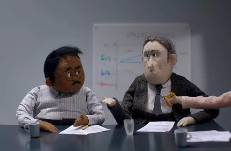 Anna Mantzaris se stop motion-rolprent vra vir 'n einde aan die 'Motherhood Penalty'