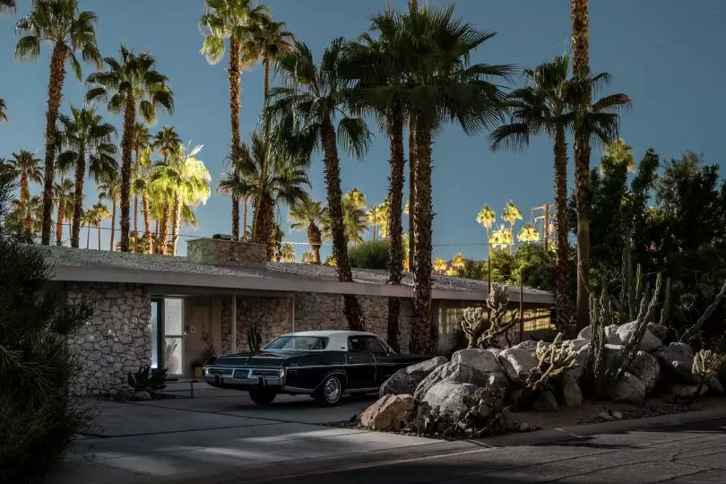 Le fantastiche fotografie di Tom Blachford degli edifici modernisti della California al chiaro di luna 1212_2