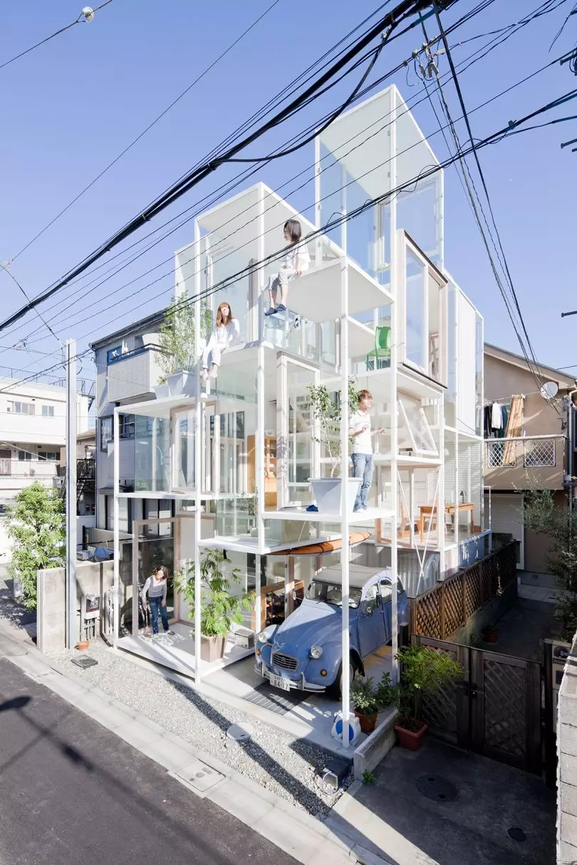 Sou Fujimoto Architects House NA, Tokio, Japani, 2011. Kuva: Iwan Baan