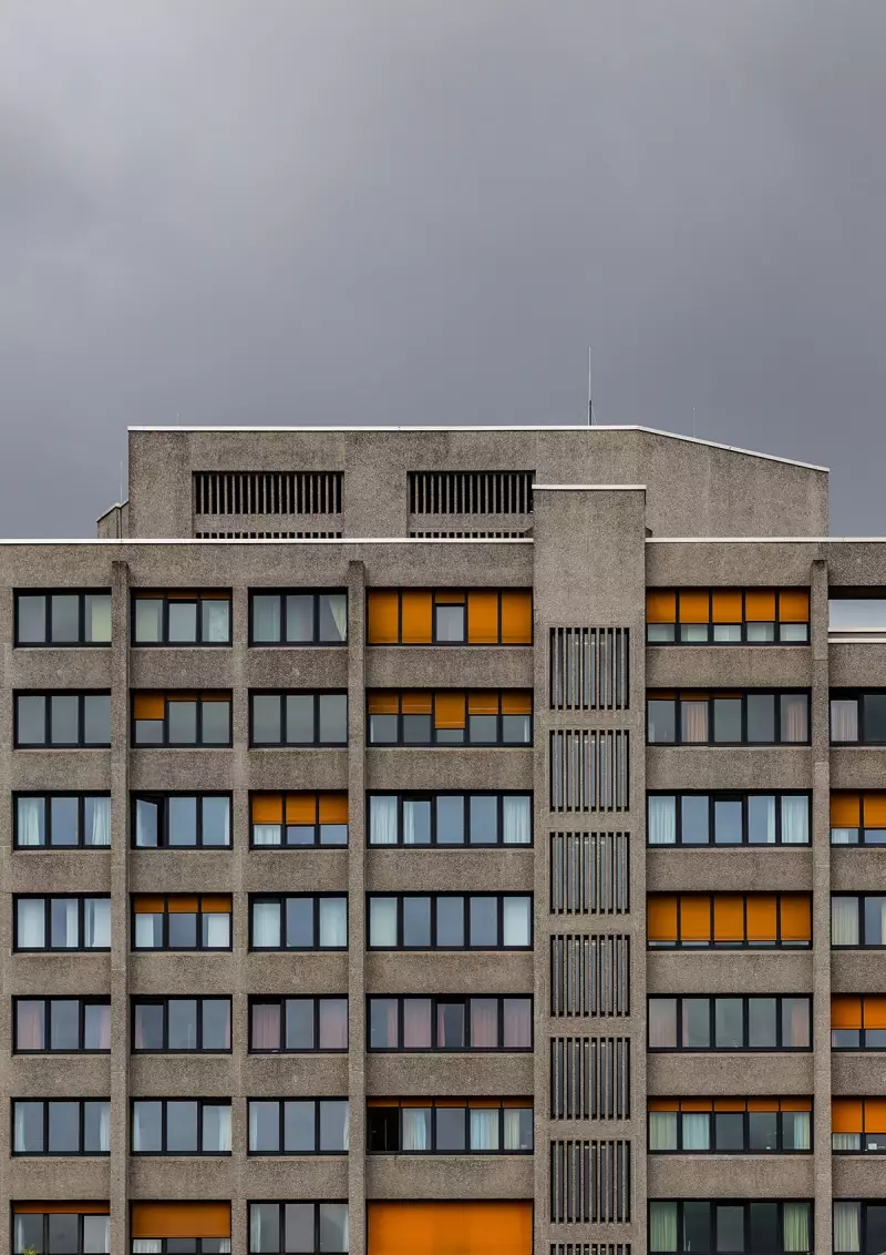 Fotograaf Sandra Jordan onthul die verborge skoonheid van ongeliefde geboue