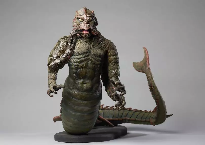 Modelo de la Krakeno el Clash of the Titans, c.1980 de Ray Harryhausen (1920-2013) Kolekto: The Ray and Diana Harryhausen Foundation (Bonfarado No. SC001419) © The Ray and Diana Harryhausen Foundation Photography: Sam Drake (Naciaj Galerioj de Skotlando)