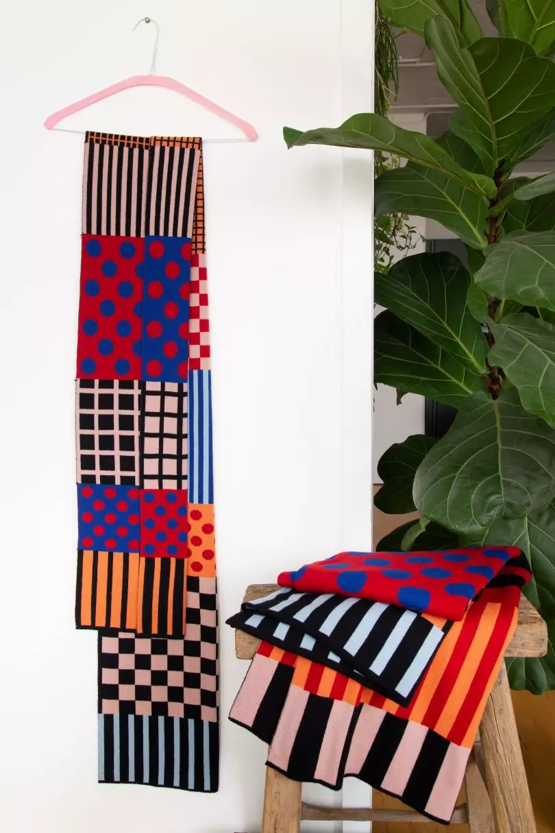 Craig & Karl werken samen met textielstudio Ambar voor gewaagde en speelse gebreide kleding 1325_2