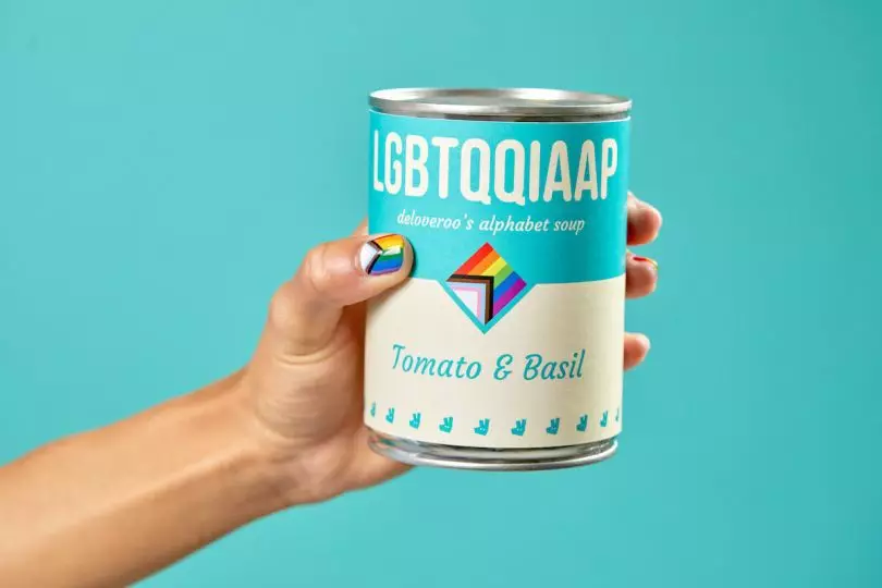 Deliveroo Pride үчүн асан-үсөн желегин кайра дизайнери Даниел Квасар менен Alphabet Soup банкасын ишке киргизди 1382_2