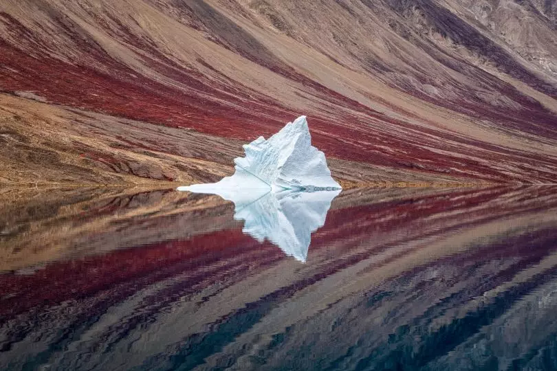 Ice Reflections © Craig McGowan, Austrália, Vencedor, Aberto, Paisagem, 2020 Sony World Photography Awards