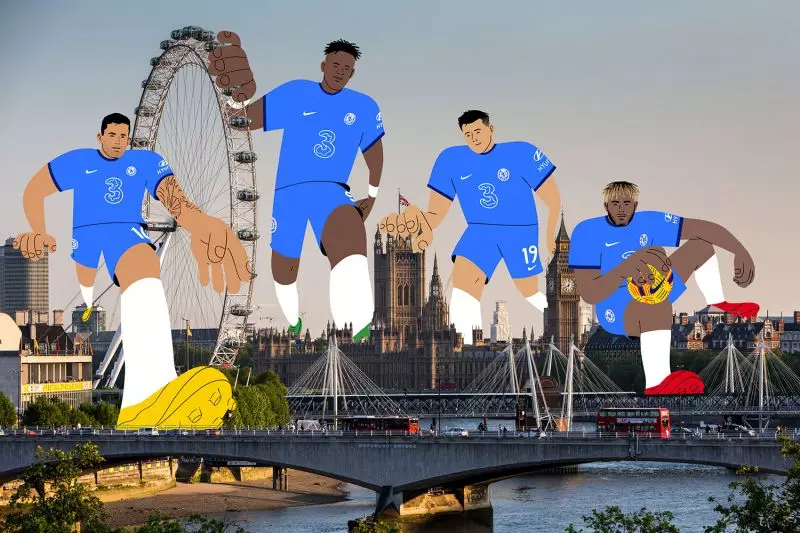 Big Blues li Alva Skog's Godzilla-loj footballers coj hla London