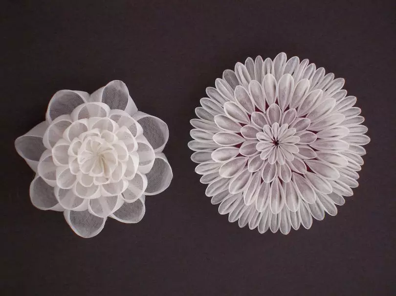 Игривые, полупрозрачные 3D-украшения из ткани, вдохновленные морскими существами. 1688_11