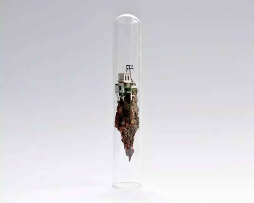 Micro Matter: Intricate vertical worlds crafted inside narrow test tubes by Rosa de Jong 1900_10