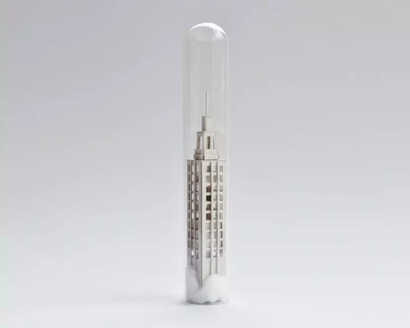 Micro Matter: Intricate vertical worlds crafted inside narrow test tubes by Rosa de Jong 1900_4