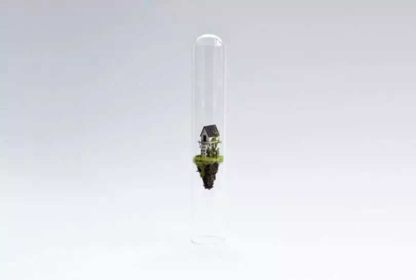 Micro Matter: Intricate vertical worlds crafted inside narrow test tubes by Rosa de Jong 1900_8