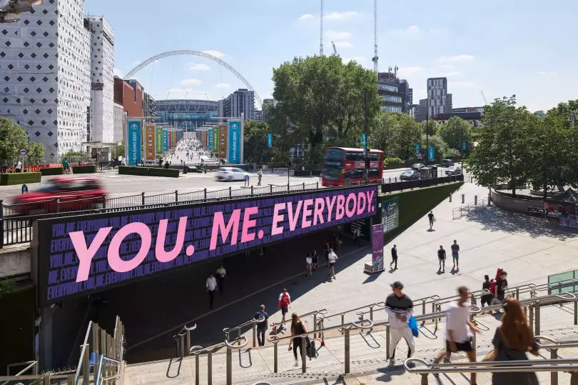 Hery ao amin'ny Unity: Kanto typografika tsara nataon'i Micah Purnell ho an'ny Wembley Park 1952_2