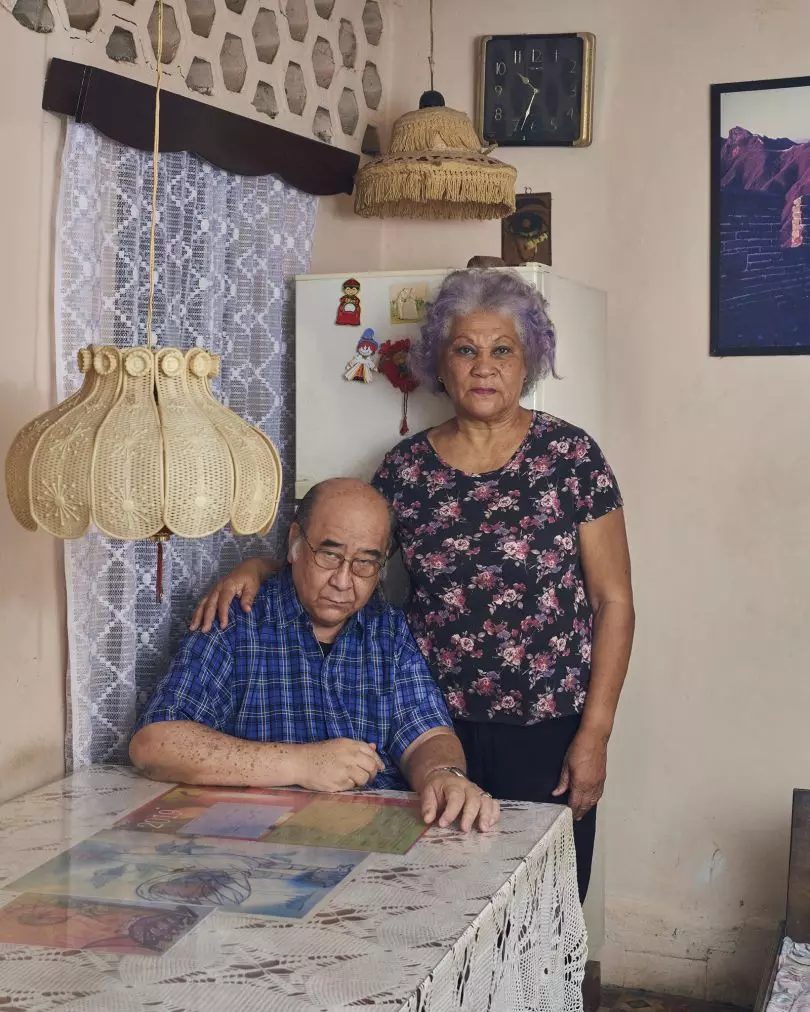 Felipe Alfonso og hans kone Nélida, i huset deres i Calle Lealtad, Habana, Cuba, 2019 © Sean Alexander Geraghty