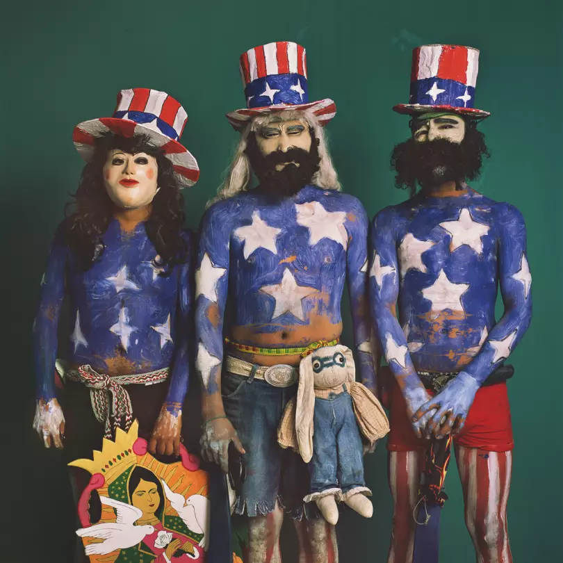 Los Americanos, 2012 © Phyllis Galembo: Masike ya Mexico & Imihango