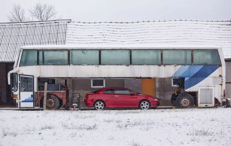 Garage © Kozjak Boris၊ ခရိုအေးရှား၊ ပထမဆု၊ အမျိုးသားဆုများ၊ 2019 Sony World Photography Awards