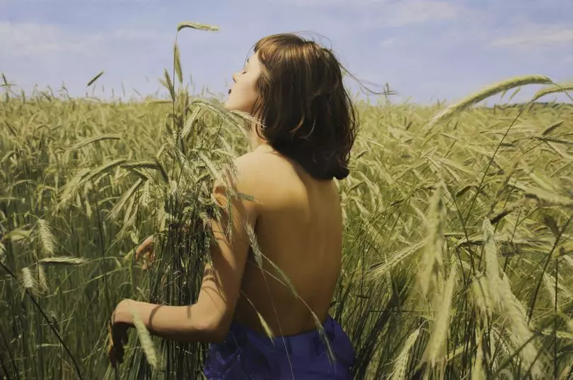 Yigal Ozeri, Pa titull; Olya në fushë - Vaj në letër