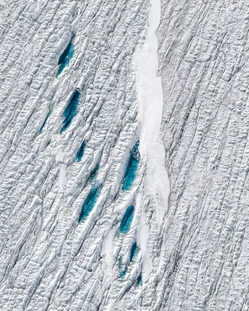 Том Хегенның һава фотографиясе глобаль җылынуның Арктикага тәэсирен күрсәтә 2607_11