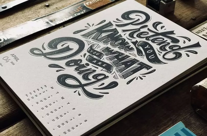 Kalénder letterpress elegan Mr Cup pikeun 2019 asalna hideung sareng emas deluxe 2609_6