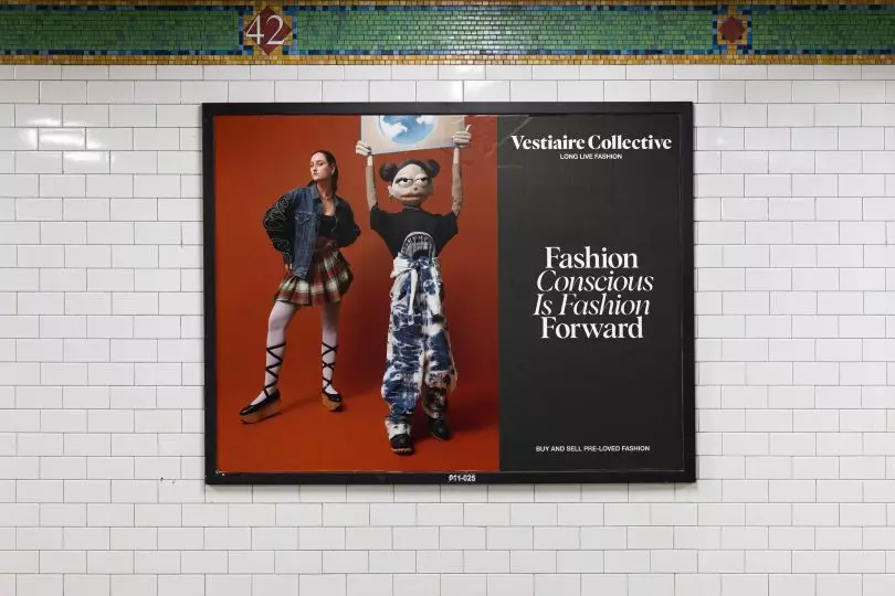 Dockor gjorda av tidigare älskade kläder sträcker sig på catwalken i ny kampanj för Vestiaire Collective 260_5