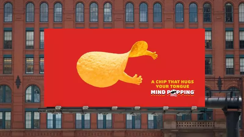 令人兴奋的品客薯片广告揭示了你是如何进化到吃不可抗拒的薯片的