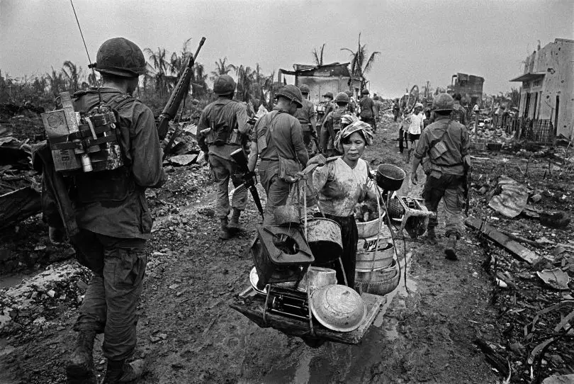 Flüchtling vor US-Bombardierung, Saigon, 1968 © Philip Jones Griffiths / Magnum Photos