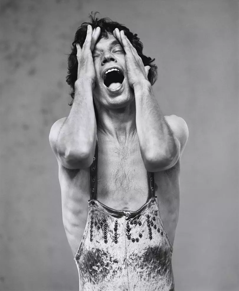 Mick Jagger em Londres, 1987 | Crédito da imagem: Mick Jagger, Herb Ritts / Trunk Archive, 1987