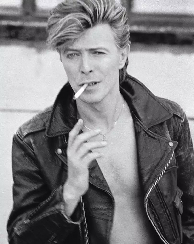 David Bowie ee Los Angeles, February 1987 | Xuquuqda sawirka: David Bowie, Herb Ritts / Kaydka Trunk, 1987