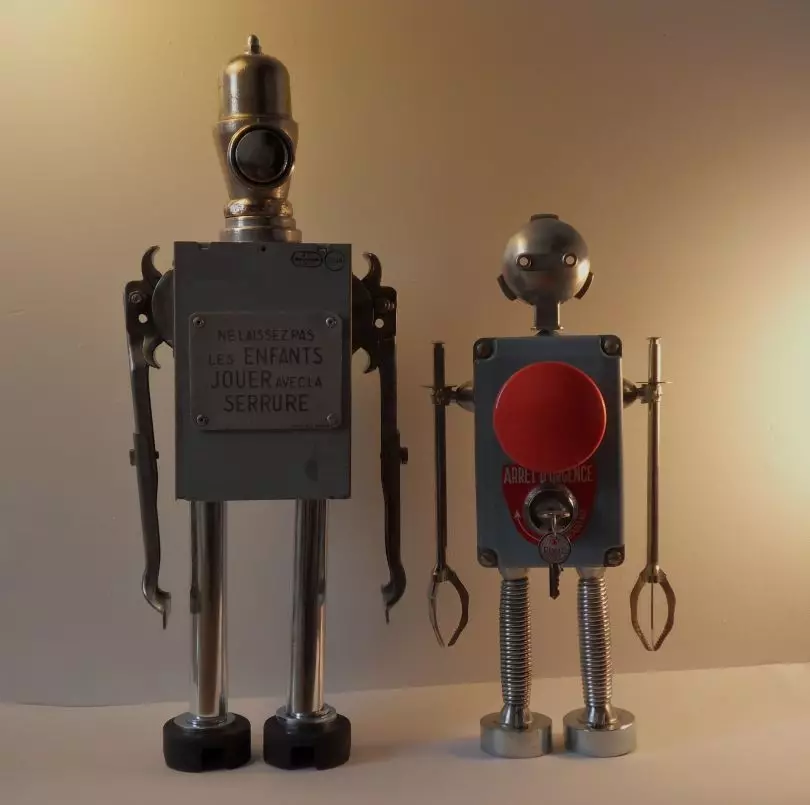 Quirkily Retro: Les escultures robot de Gille Monte Ruici 3059_5