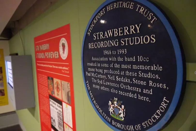 Strawberry Studios: I Am In Love ehrt das für den Manchester-Sound verantwortliche Aufnahmestudio in Stockport 3104_3