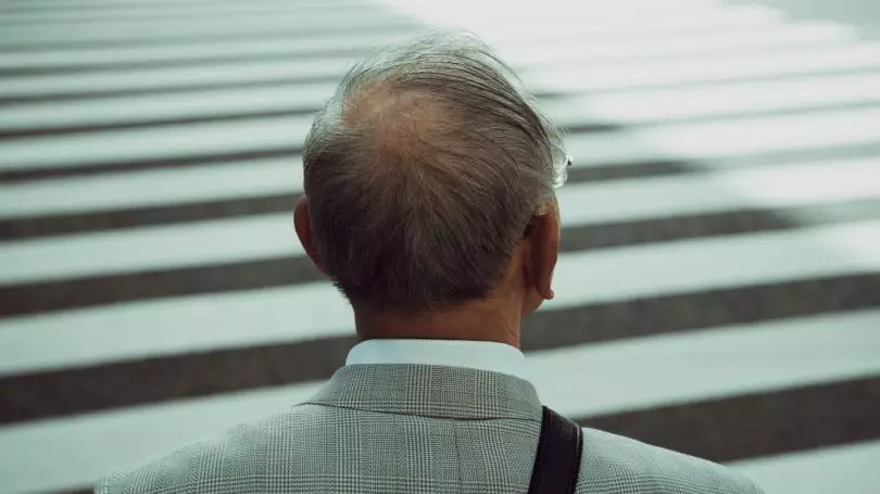 Cinematic Tokyo: Faarweg Biller vu Japan déi al Traditiounen mat modernt Liewen fusionéieren 3105_10