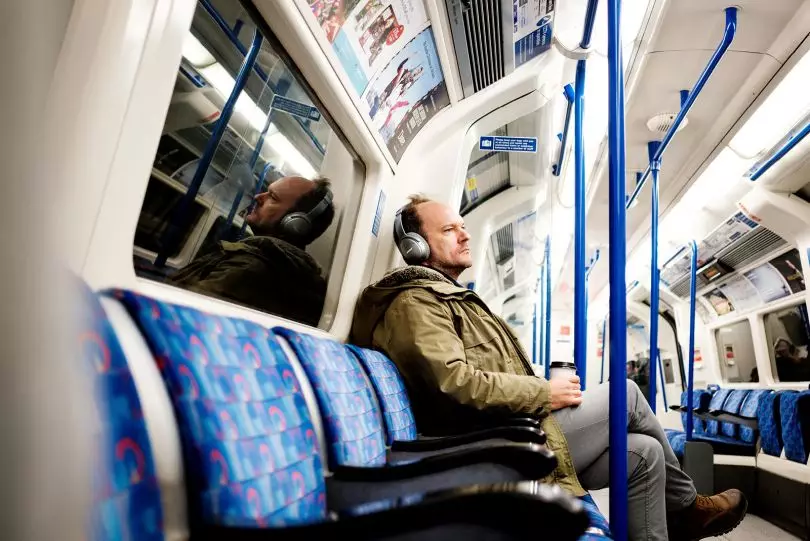 Fotografer Tarik Ahmet ngadokumentasikeun 24 jam munggaran di London Underground 3128_9