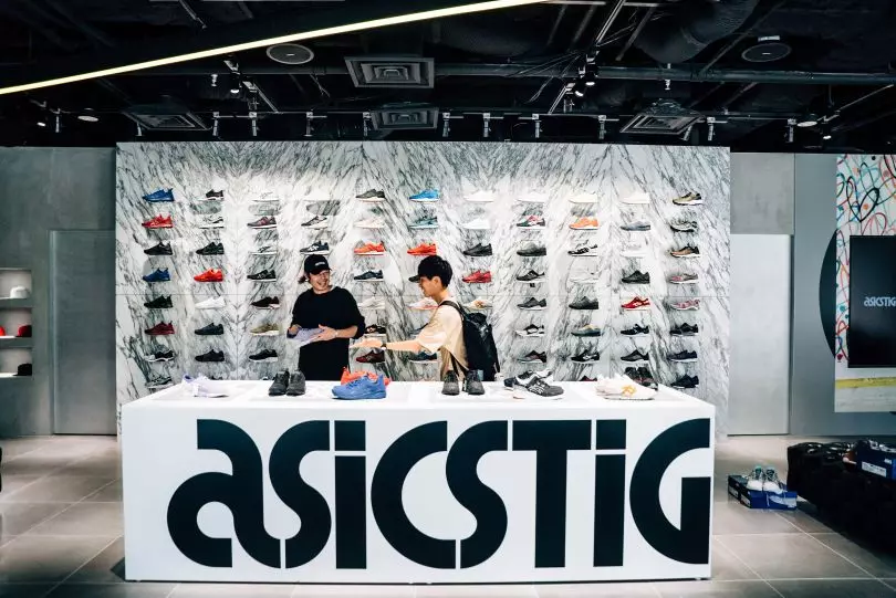 Bruce Mau Design márkaidentitást fejleszt az ikonikus japán ASICS Tiger márka számára 3166_2