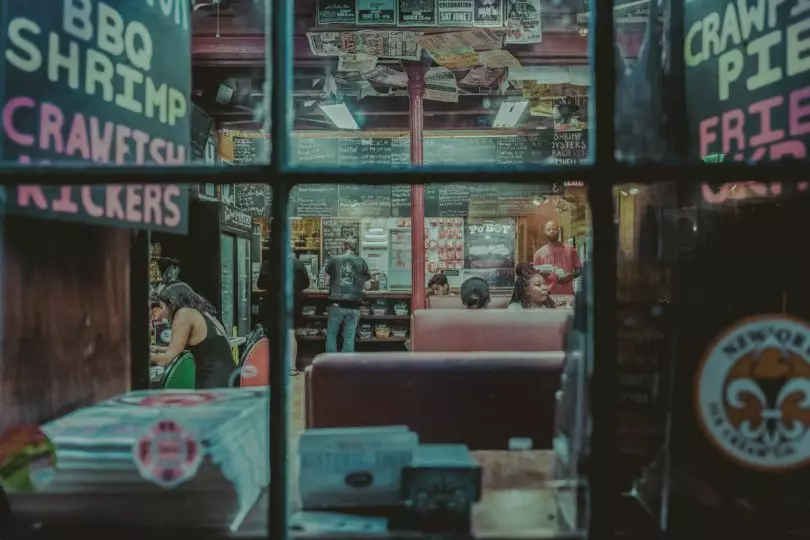 Inside The Night: Si Franck Bohbot ay sumilip sa loob ng after hours life ng New Orleans 3180_10