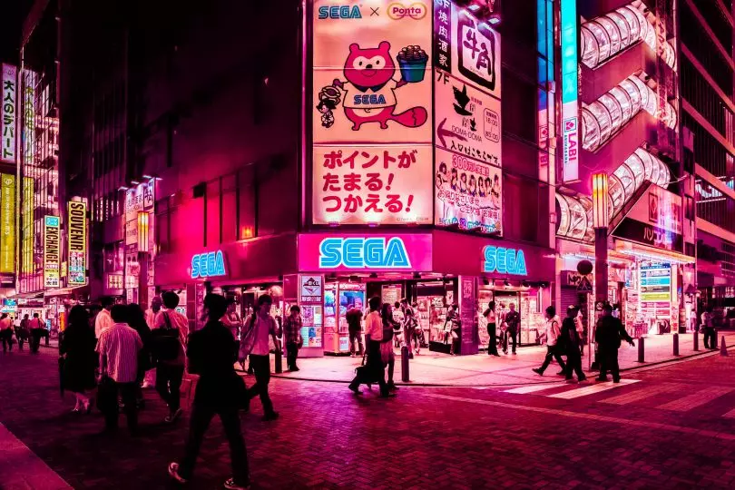 Tokyo's Glow: Fotografer Xavier Portela saturates kota panggedéna di dunya warna pink 3222_10