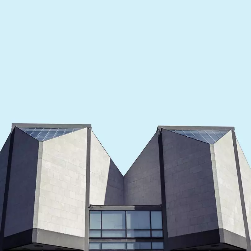 Minimal Belgrade: Kinukuha ng Futuristic photography series ang 20th-century architecture ng Belgrade 3338_14