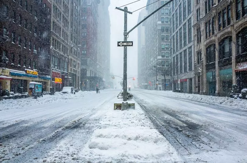 Snowmageddon: Fotograf pięknie uchwycił Nowy Jork po rekordowych opadach śniegu 3392_11