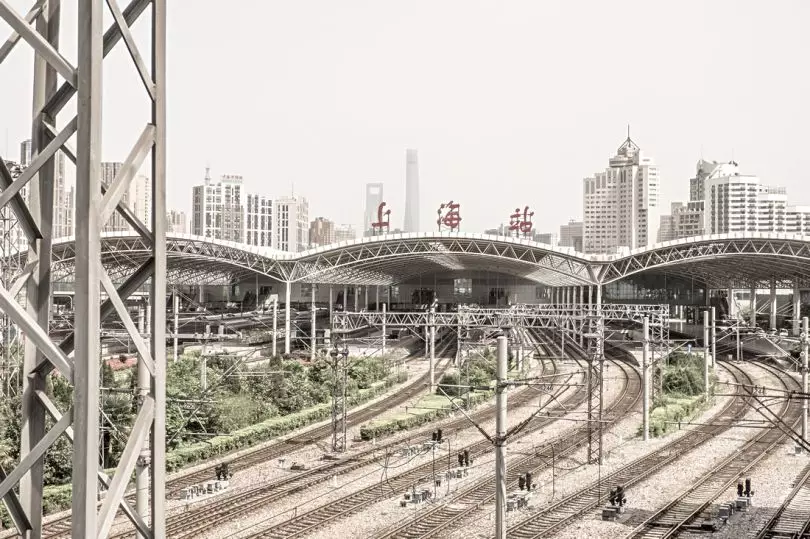 Тузан беркайчан да йокламый: Фотограф Шанхайның шәһәр пейзажларын өйрәнә 3452_10