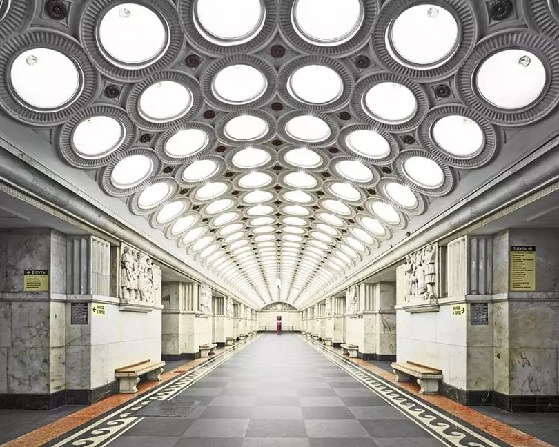 Der Fotograf fängt die Schönheit von Moskaus opulenten Metrostationen ein 3469_10