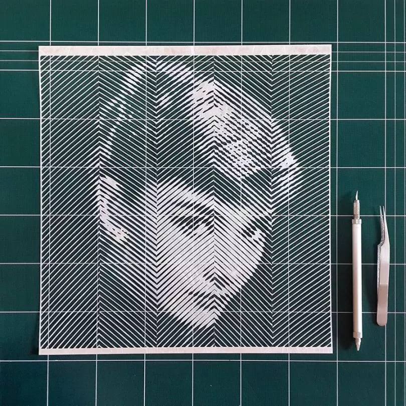 Artist hand-cuts paper to create hyperrealistic portraits of famous icons  3487_3