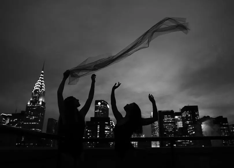 Street Stage: Black and white photographs of dancers all around New York City 3520_13