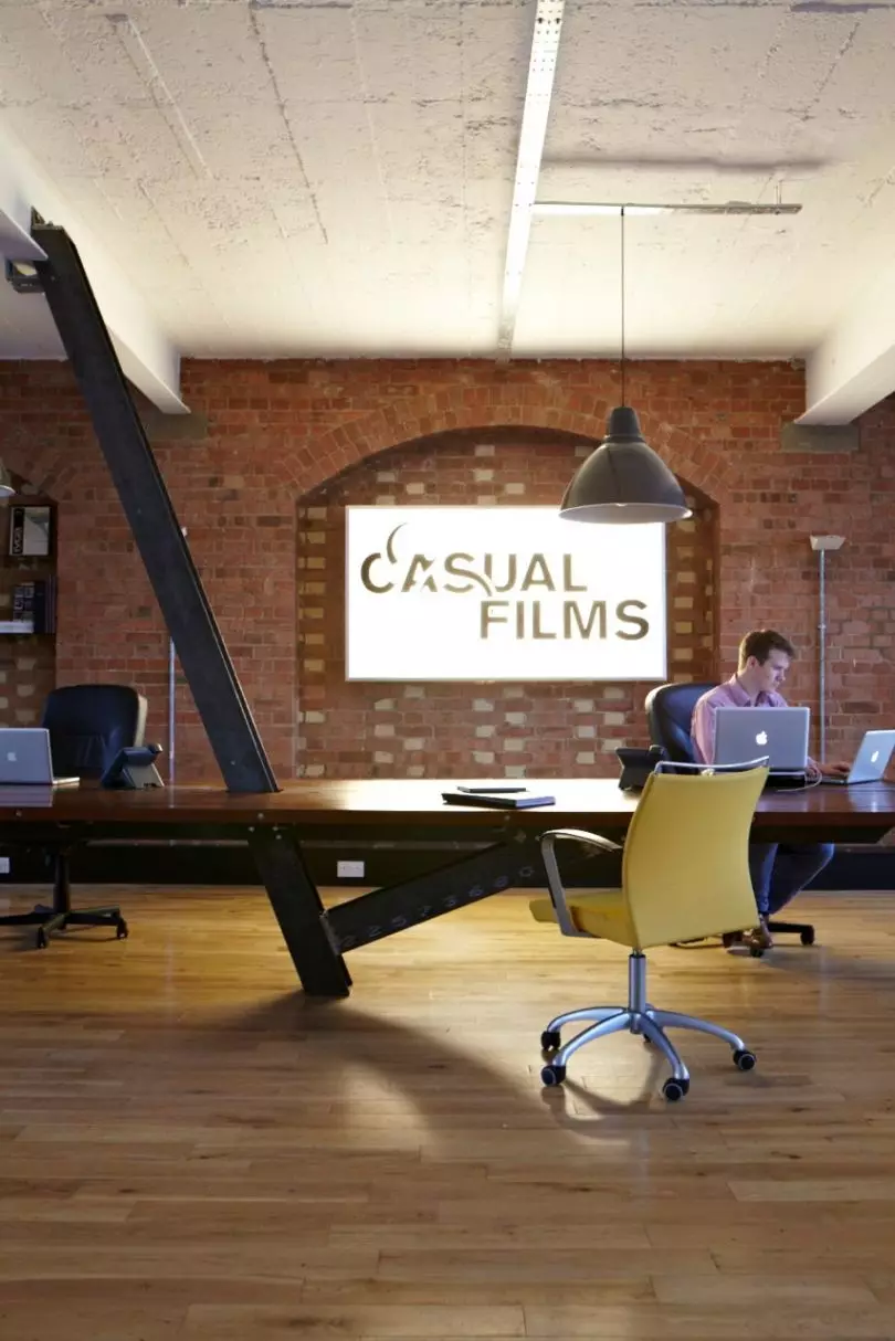 De thuisbasis van Casual Films in Londen brengt een eerbetoon aan het bewegende beeld 3954_2