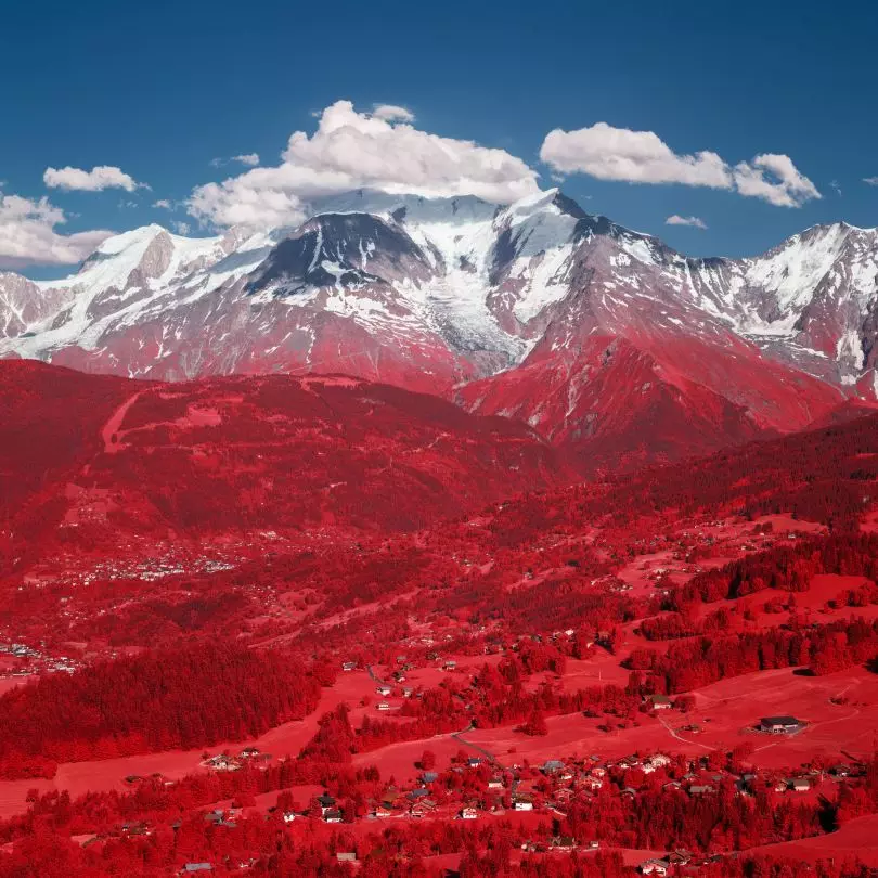 Aus der Serie Infra: Blau, Weiß, Rot © Pierre-Louis Ferrer