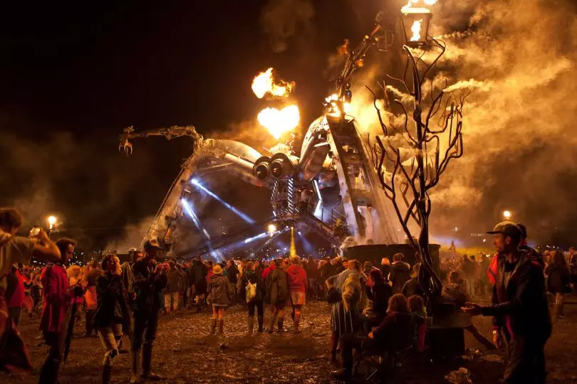 Arcadia, Glastonbury Festival 2014. Müəlliflik hüququ Emma Stoner