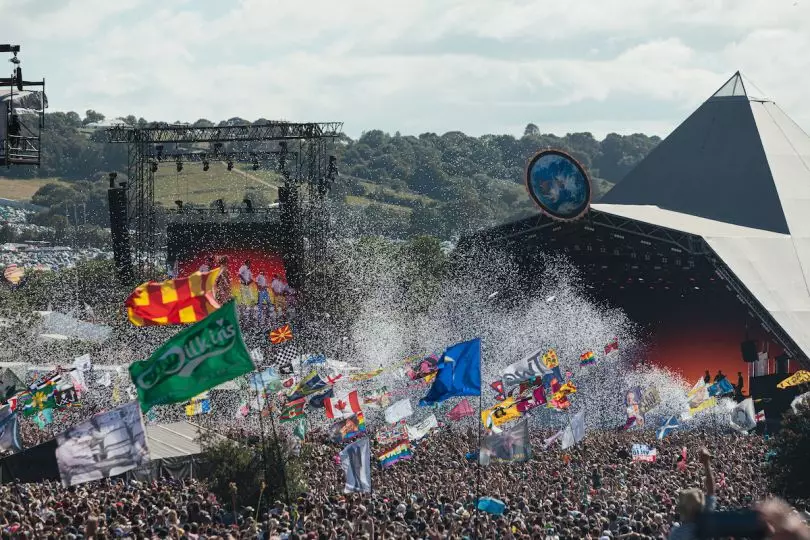 Έμμα Στόνερ για τη φωτογραφία του Glastonbury 2019