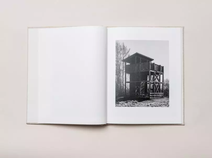 Knjiga fotografija Dana Wiltona Crane pruža postran pogled na švedske posmatrače ptica 4244_9