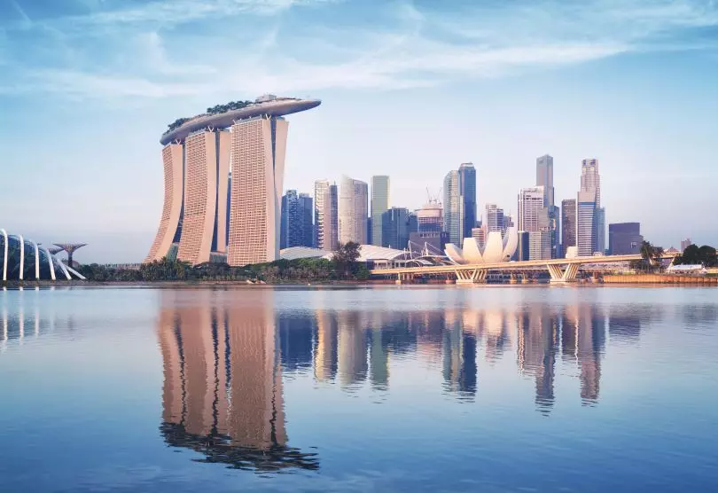 Горизонт Сингапура. Изображение предоставлено [Adobe Stock] (https://stock.adobe.com/)