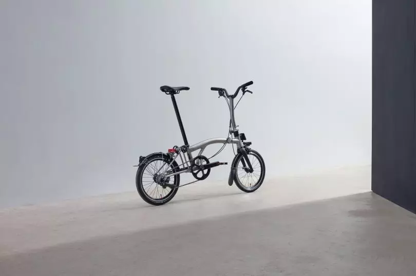 Прадстаўляем лінейку T: Brompton выпускае свой самы лёгкі складаны ровар 440_6