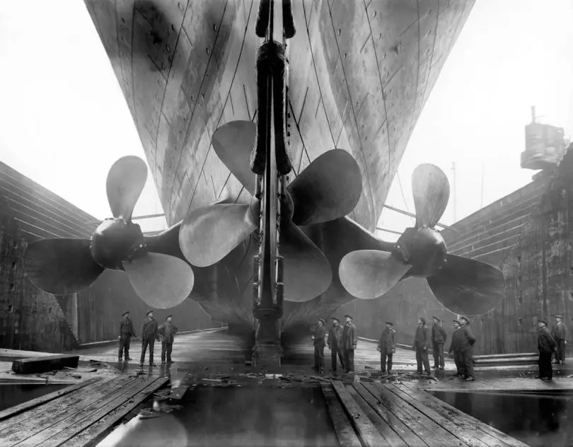 I-Titanic kwidokhi eyomileyo c. Ngo-1911 © Getty Imifanekiso