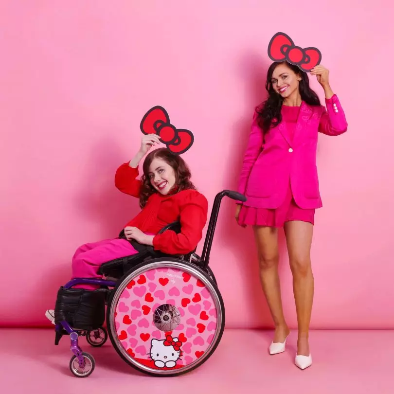 Sara Doýlyň suraty Izzy Wheels tarapyndan berlen